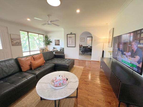 Humble & Homely - Rockingham