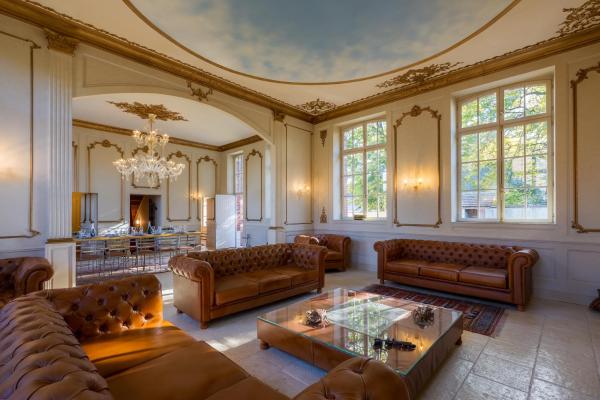 L'ecole Des Naudins - Ancienne éCole De Village - Aubigny-sur-Nère