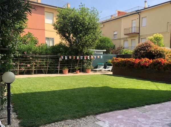 Shell House, Casa Con Ampio Giardino A 100m Dal Mare - Numana