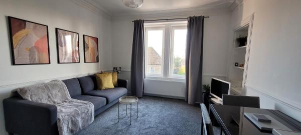 Eccles Apartment - Stirling