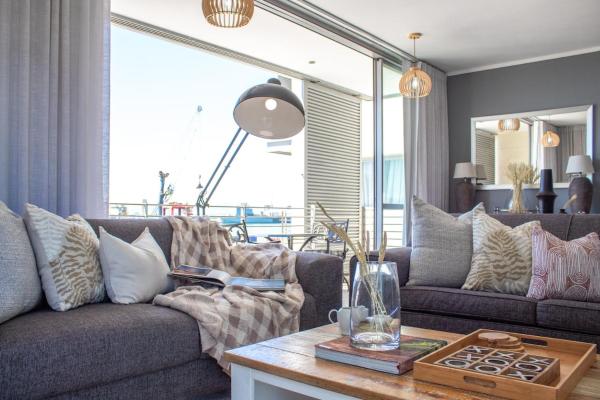 Spacious 2bed Harbor Haven V&a Waterfront Canals - Cape Town