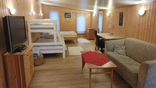 Cozy Garden House With A Sauna - Estonia