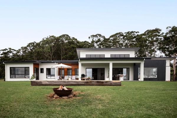 Emmanuel House - Scotts Head