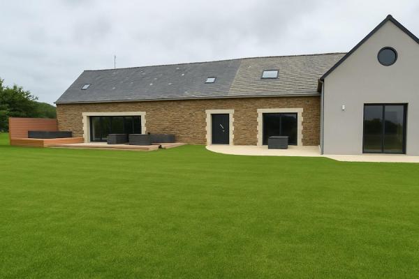 Gîte Avec Piscine Intérieure Jacuzzi Et Cinéma - Mayenne