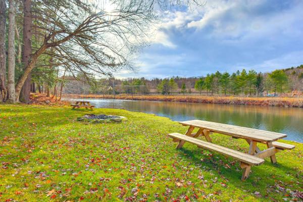 Cabin In Ludlow 2 Mi To Jackson Gore Parking Lot - Ludlow, VT