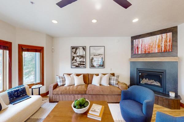 Old Town Hillside Hideaway - Park City, UT