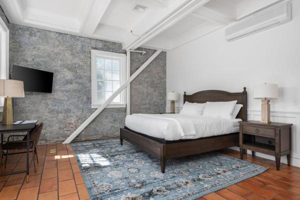 Sonoma Stonehouse Suite 4 - Santa Rosa