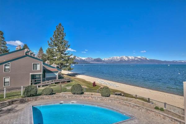 Lakefront Townhome In South Lake Tahoe - South Lake Tahoe, CA