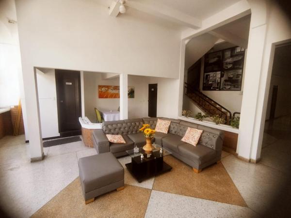 Hotel Cartago Plaza - Choco