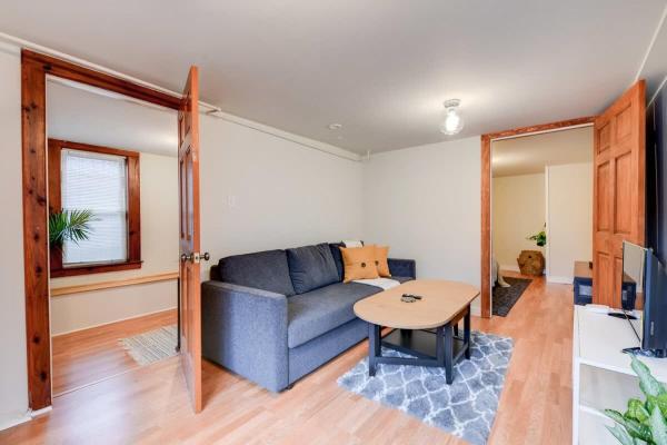 Quaint And Charming 2br Apt In Central Oakland - Berkeley