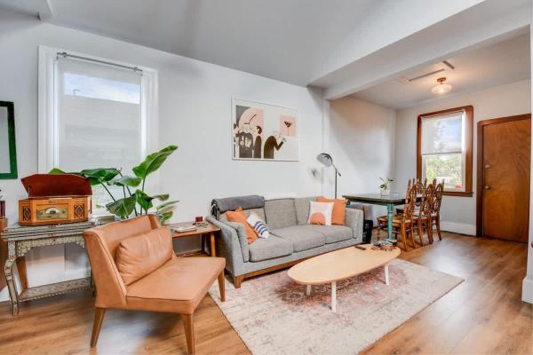 Charming Vintage 2br Apartment In Oakland - Oakland, CA
