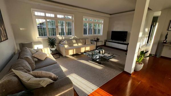 Casa Luxuosa Em ÁRea Nobre Com 4 Quartos - Joinville