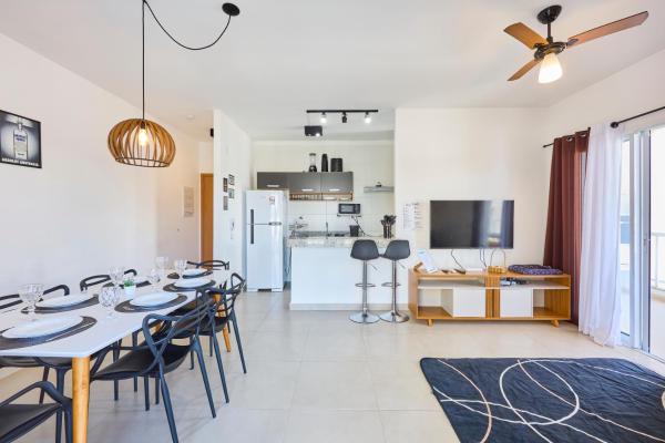 Refúgio Familiar Completo - Cobertura Com Varanda Gourmet, Piscina Aquecida, Sauna E Sala De Jogos, A 2 Quadras Da Praia - Ubatuba