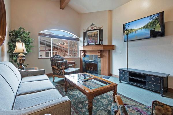 Swiss-inspired 2b2b Villa In Downtown Midway - 7476 - Heber City, UT