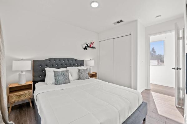 Bright Monterey Park Private Suite Near Dtla - Pasadena, CA