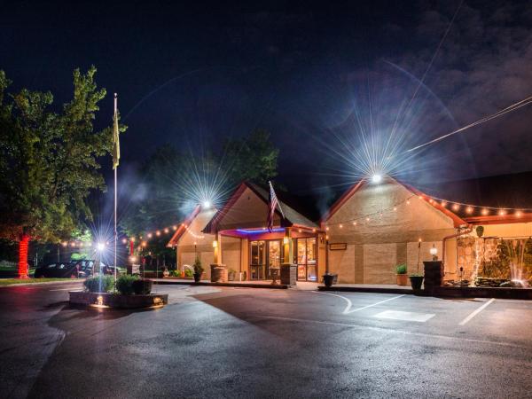 Inn Of The Dove Romantic Luxury & Business Suites - Bensalem, PA