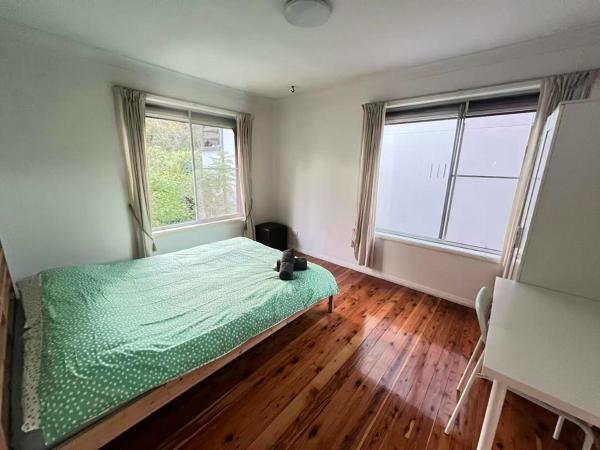 Room 81 - Lane Cove