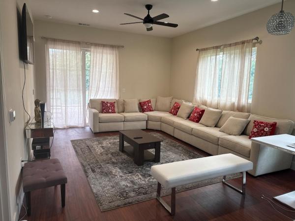 2 Bedroom 2 Baths Huge Living Close To Downtown Alameda County Fair Ground - San Ramon, CA