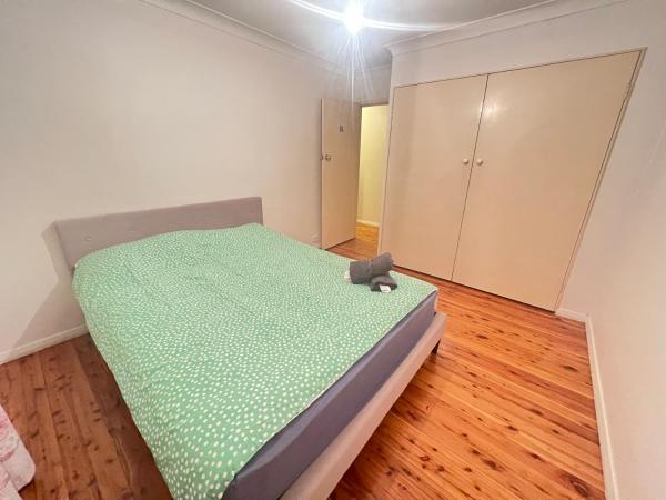 Room 84 - Lane Cove