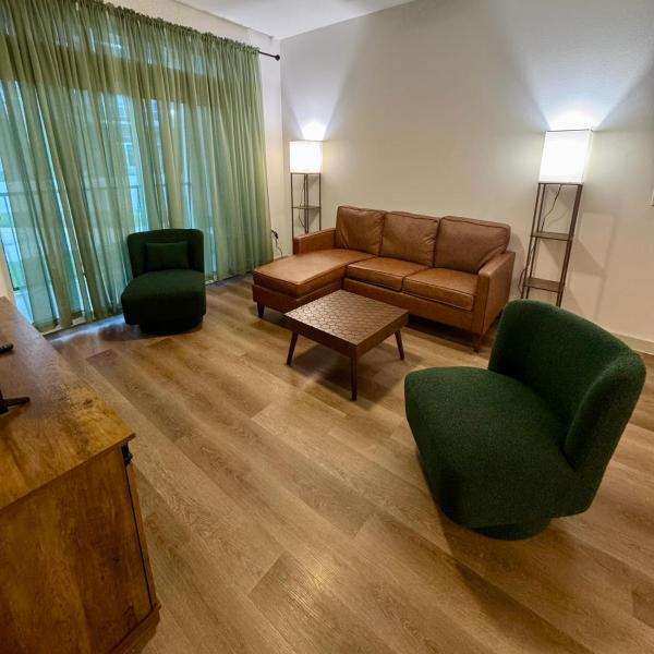 Charming 2 Bedroom In San Marcos - San Marcos, TX