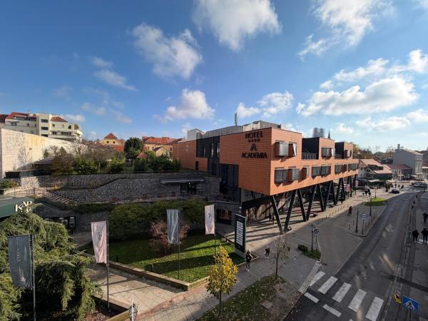 Hotel Academia - Zágráb