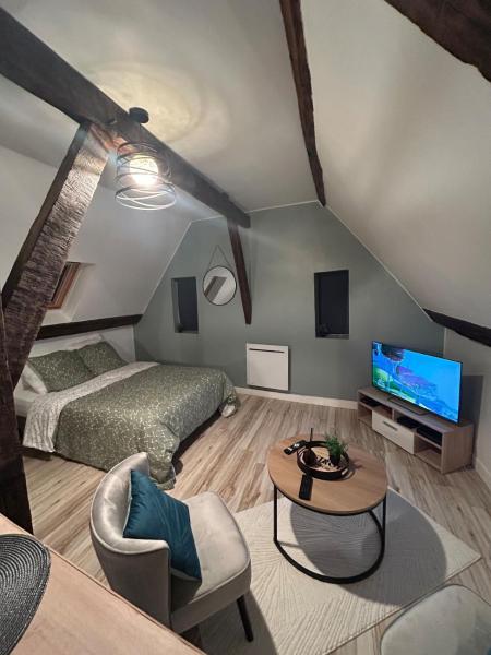 Notre-dame De Chartres Studio - Chartres