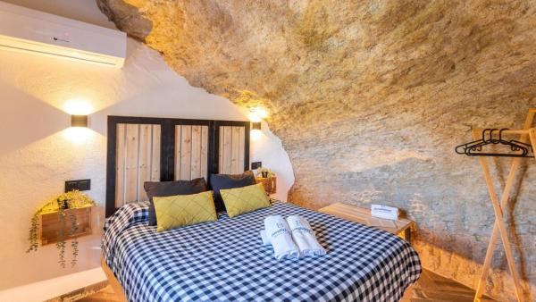 Bajo La Alcazaba Setenil De Las Bodegas By Ruralidays - Setenil de las Bodegas