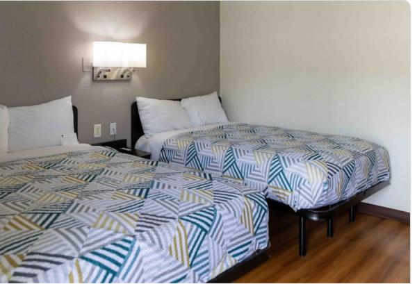 Motel 6 - Lufkin, TX