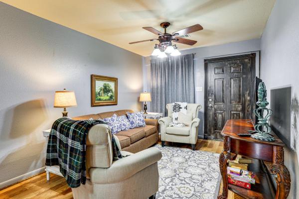 Near Universities Family Condo In Mcrae! - Harding University, Searcy