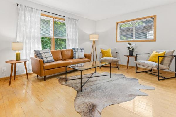 Family & Group Stay With Game Room Garage - 聖保羅