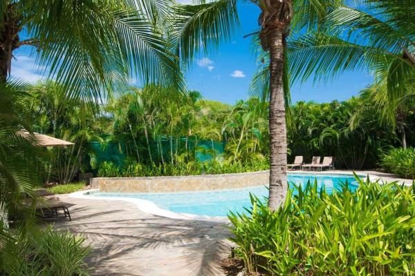 Ground-floor Unit, Terrace With Direct Access To Pool In Coco - Playa Hermosa