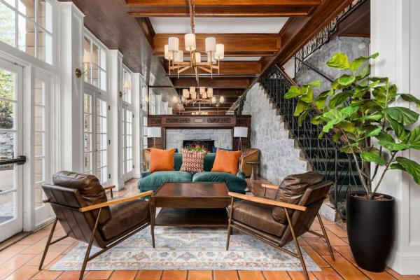 Sonoma Stonehouse Luxury Room In Boutique Hotel - Santa Rosa, CA