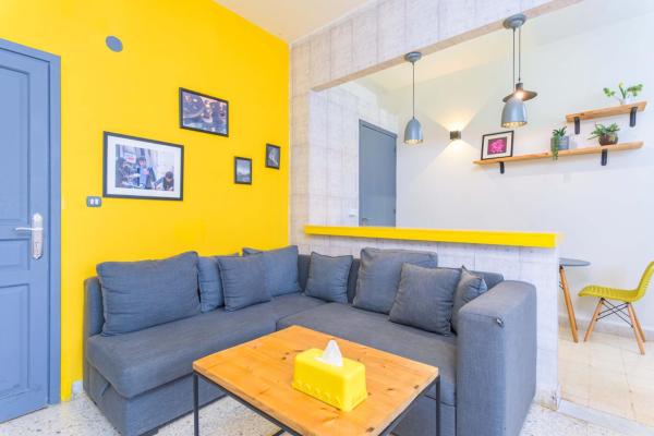 Ideal - Cozy Studio & Balcony In Mar Mikhael - Beirut