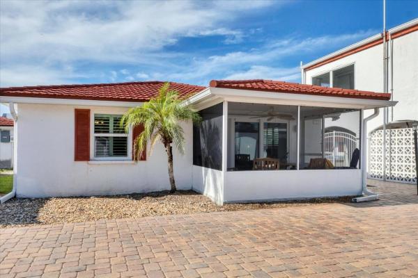 Siesta Key, Private Beach, Gulf Side, Heated Pool - Siesta Key, FL