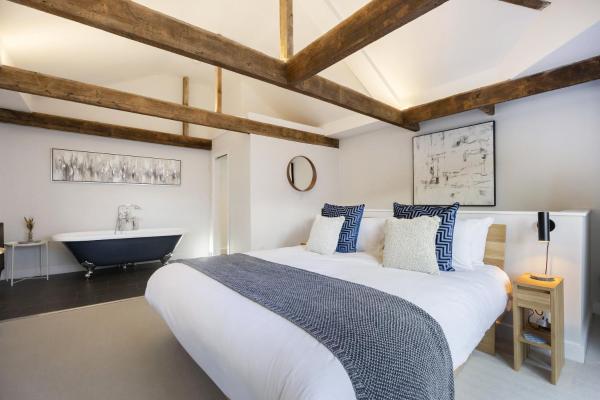 Contemporary 2 Bed Home In Lansdown - Cheltenham