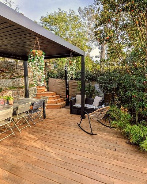 Superbe Mobil Home, Climatisé, Ss Vis A Vis, Au Calme, Dans Super Domaine - Côte d'Azur