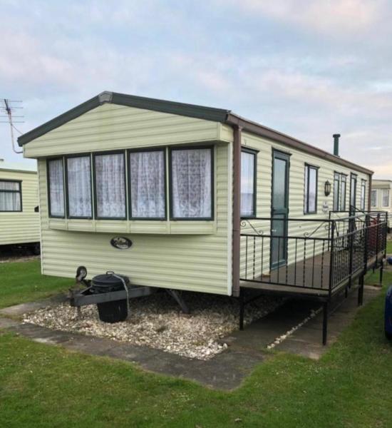 L&g Family Holidays 8 Berth Coral Beach John Familys Only And Lead Person Must Be Over 30 - Skegness
