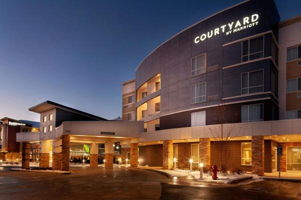 Courtyard By Marriott St. Louis West County - Hidden Valley Ski Resort, MO