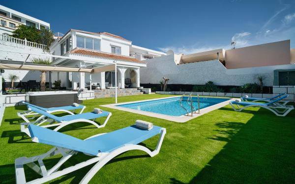 Villa Del Sol Sea View Heated Pool - Los Cristianos