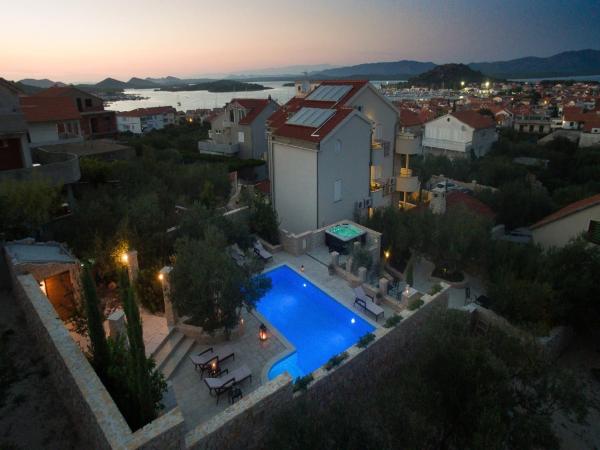 Villa In Murter Near Kornati National Park - Murter