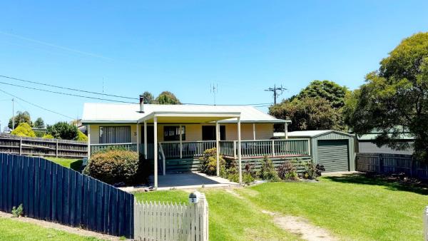 Tanjil Cottage - Relaxing Coastal Stay - Lakes Entrance