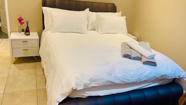 Edenpark 2 Bedroom Villa - Randburg