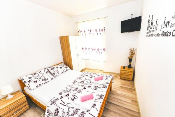 Apartments Cherry - Stara Novalja