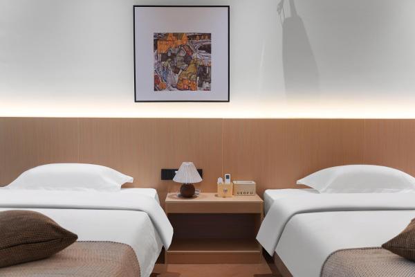 Summer & Chihiro Hotel - Xiamen