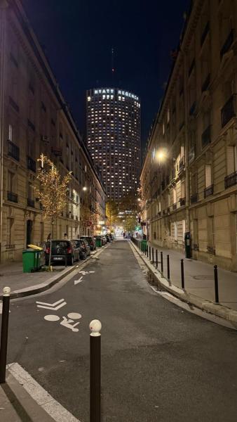 Palais Des Congrès - Champs-élysées - Paris