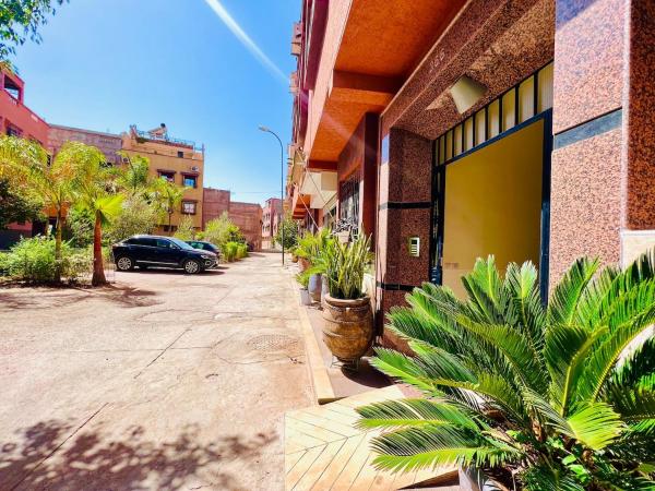 Cycas Family Aparts 1 Ch Salon Parking - Marrakesh