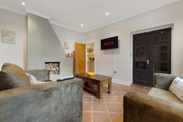 New! 3br In Craig Street - Darlington