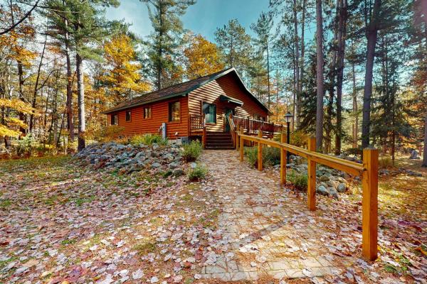 Manitowish Mike’s - Presque Isle, WI