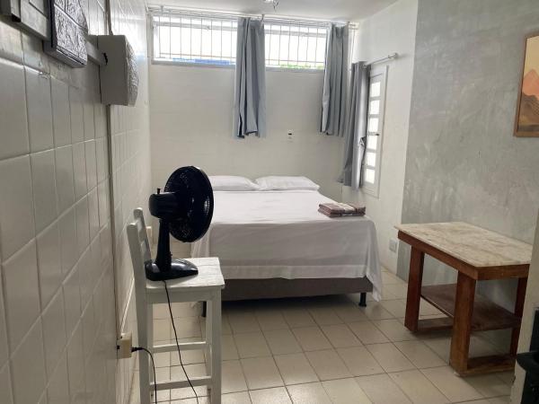 Quarto Com Cozinha E Banheiro Privado 130m Da Praia 5 - Barra