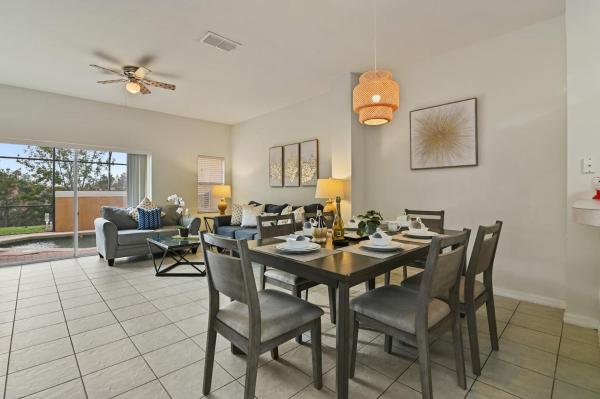 Adventure Awaits! Pool Home Just 10 Min To Disney! - Four Corners, FL